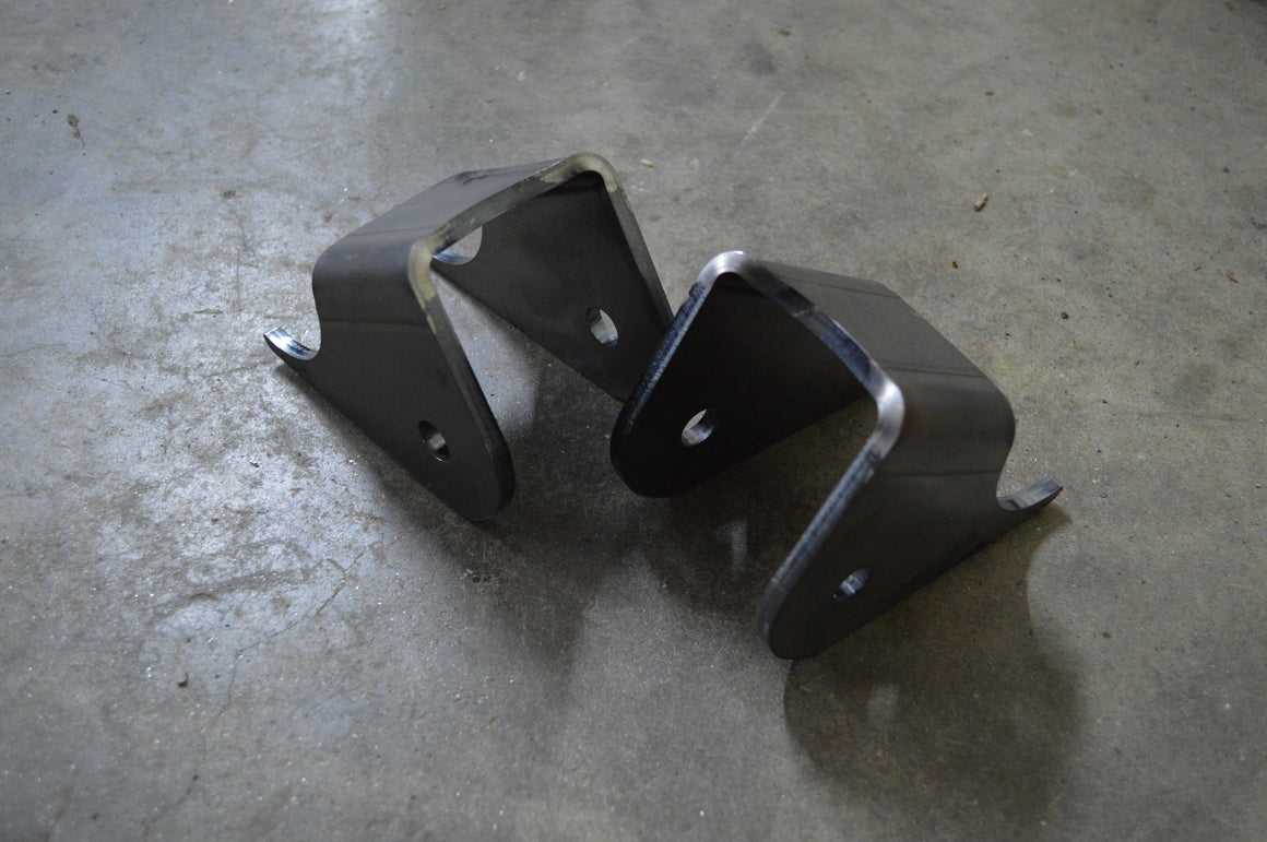 D30 Lower Control Arm Brackets